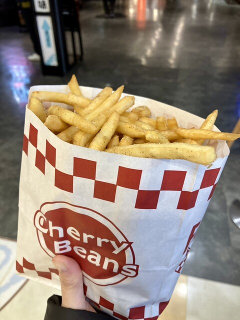 CHERRY BEANS POTATO エスパルスドリームプラザ店 （チェリー ビーンズ ポテト） - 新清水/揚げ物 | 食べログ