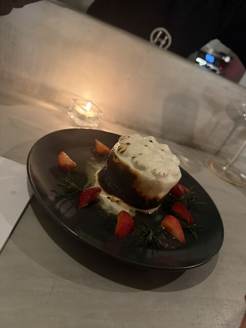 Helen Cafe&Bar （ヘレンカフェアンドバー） - 市役所前/カフェ | 食べログ