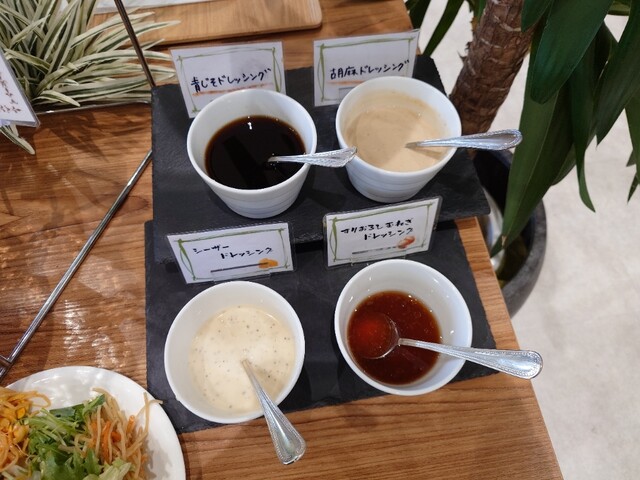 BLOCK47 Eats （ブロックヨンジュウナナイーツ） - 岐阜羽島/カフェ | 食べログ