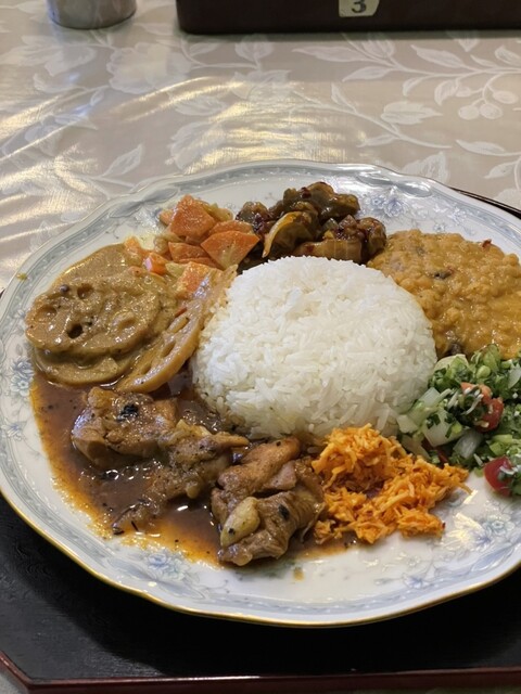 Sri Lanka Restaurant Mr.Thuna Paha （スリランカ レストラン ミスター チュナ パハ） - 恵美須町 ...