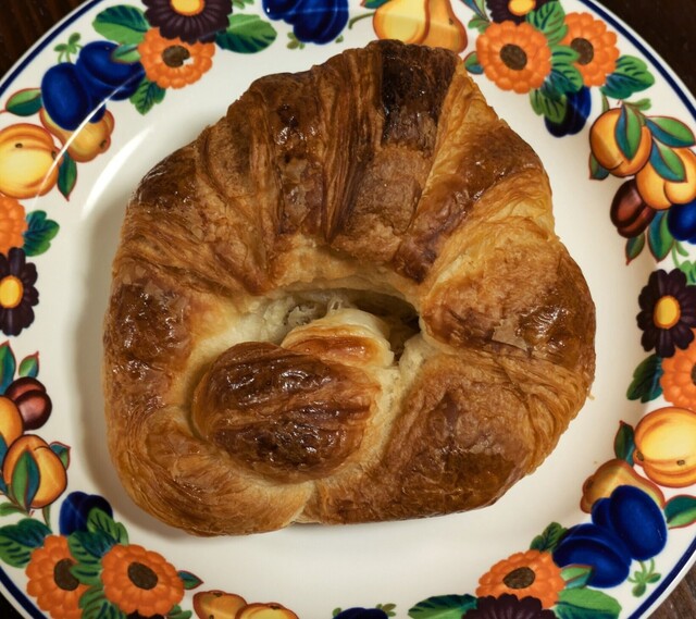 BLUFF BAKERY 横浜高島屋店 （ブラフベーカリー） - 横浜/パン | 食べログ