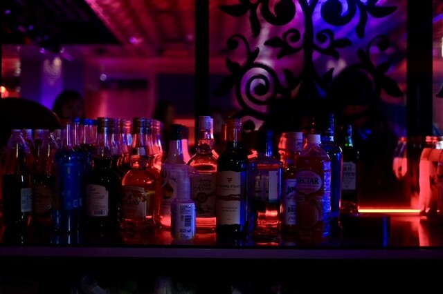 LUXE TOKYO （ラックス トウキョウ） - 銀座一丁目/バー | 食べログ