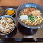 古民家食堂 上江門 （UEJO SOBA） - 八重瀬町/沖縄そば | 食べログ
