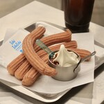 111 CHURROS （イチイチイチ チュロス） - 東新宿/スイーツ | 食べログ