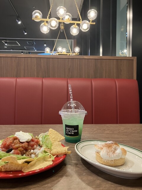 GiGO Arcade Café KITTE大阪 （ギーゴ アーケード カフェ キッテ）のご予約 - 西梅田/カフェ | 食べログ