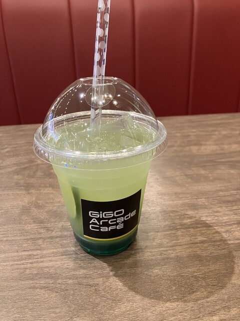 GiGO Arcade Café KITTE大阪 （ギーゴ アーケード カフェ キッテ）のご予約 - 西梅田/カフェ | 食べログ