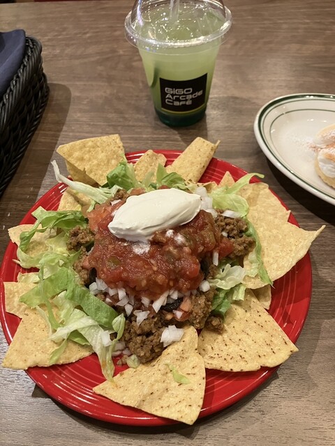 GiGO Arcade Café KITTE大阪 （ギーゴ アーケード カフェ キッテ）のご予約 - 西梅田/カフェ | 食べログ