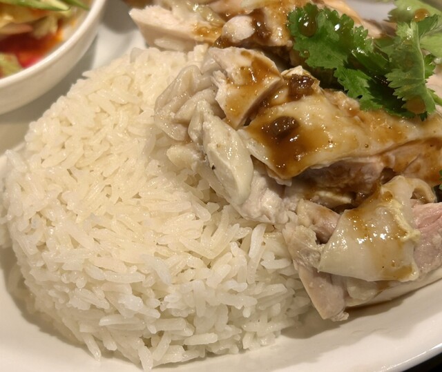 【移転】Bai toong （バイトーン） - 本山/タイ料理 | 食べログ