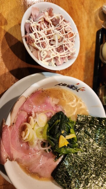 人類みな家族 恵比寿本店 （ファミリー） - 恵比寿/ラーメン | 食べログ