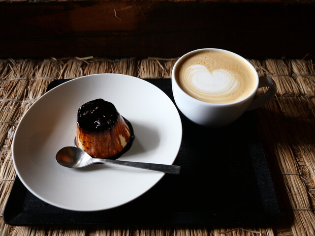 ARCHI coffee and wine （アーキ コーヒーアンドワイン） - 西院（京福）/カフェ | 食べログ