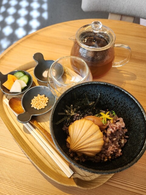 TEA HOUSE COCOCHI （ティー ハウス ココチ）のご予約 - 表参道/ティースタンド | 食べログ