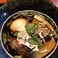 『喉ごし良い麺』by dora.325 : めし屋 賛辞 - 天神山/ラーメン [食べログ]