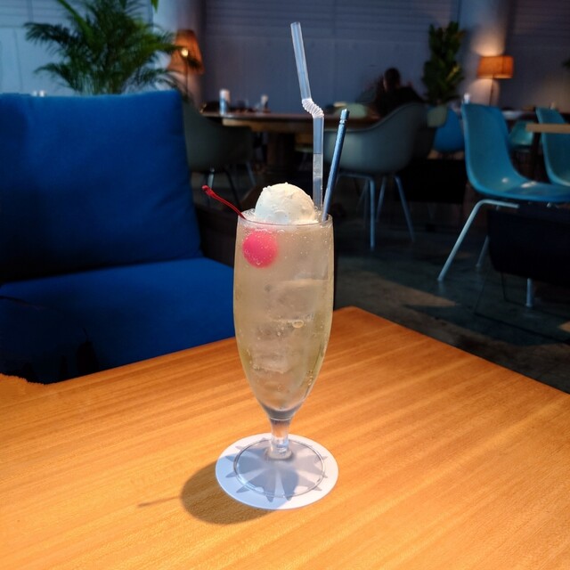 DUKE cafe 渋谷神南店のご予約 - 渋谷/カフェ | 食べログ