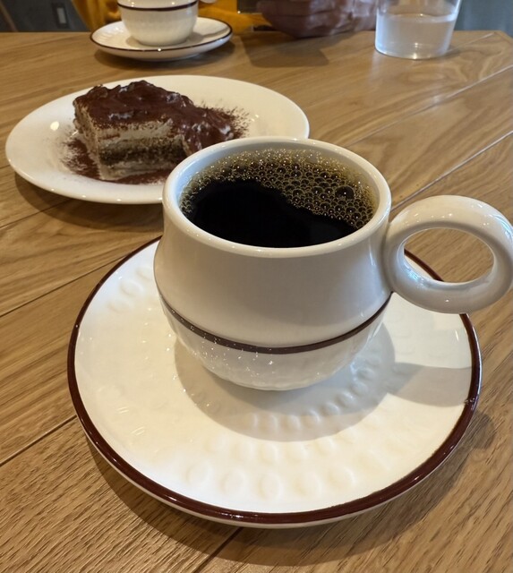 Lester Coffee & Espresso （レスター コーヒー アンド エスプレッソ） - 名護市/カフェ | 食べログ