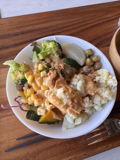 TENOHA HIGASHIMATSUYAMA - 高坂/カフェ | 食べログ