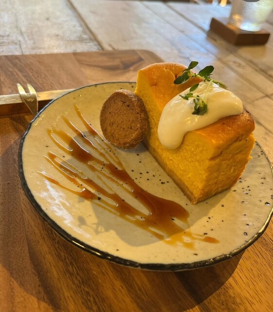 VERT DE GRIS PUMP - 平城山/カフェ | 食べログ