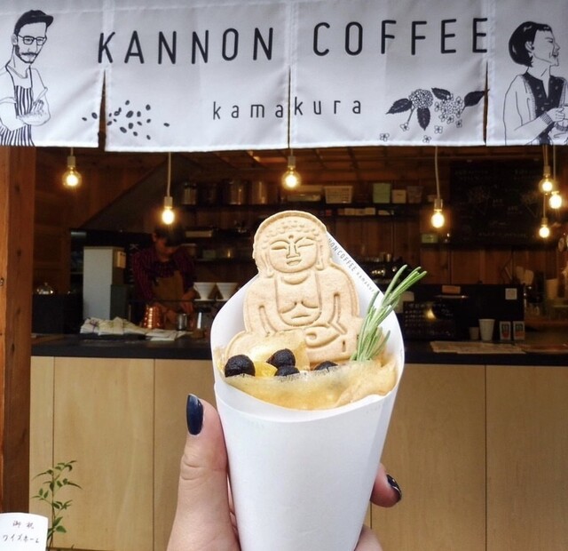 『大仏クッキーを載せたお洒落なクレープ』by かおｸﾞﾙﾒ : カンノンコーヒー カマクラ （KANNON COFFEE kamakura ...