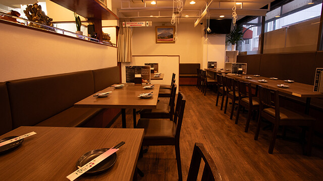 座席 : SUNAO AKABANE DINING （すなお 赤羽 ダイニング） - 赤羽岩淵/タイ料理 | 食べログ