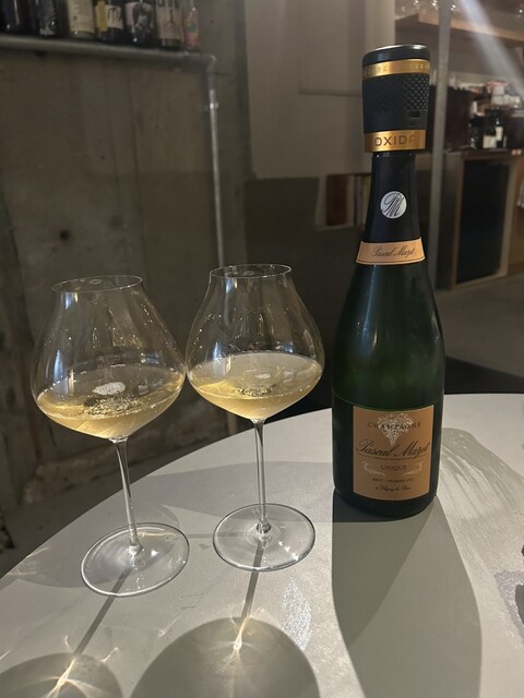 MON GALLERY AND WINE BAR （モン ギャラリー アンド ワイン バー）のご予約 - 二条城前/ワインバー | 食べログ