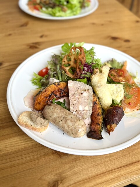 TREIZE 13 （トレイズ） - 西15丁目/ビストロ | 食べログ