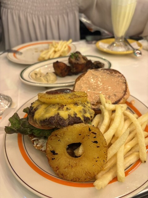 The God Diner （ザゴッドダイナー） - 上野御徒町/ハンバーガー | 食べログ