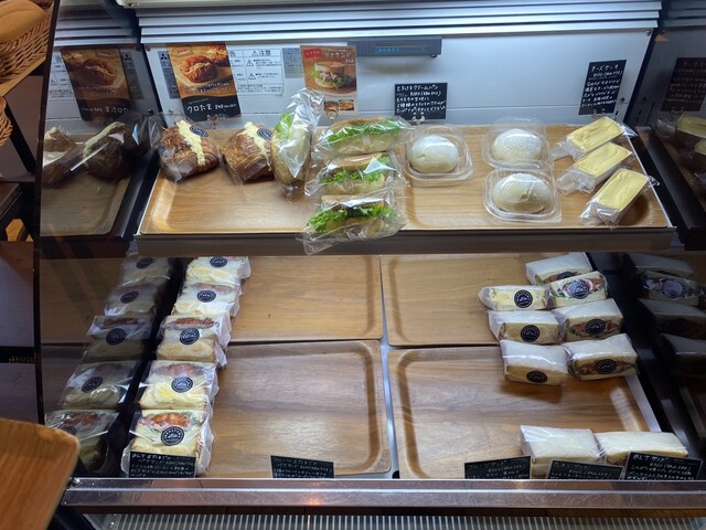 Bread&Coffee IKEDAYAMA 本店 - 五反田/パン | 食べログ