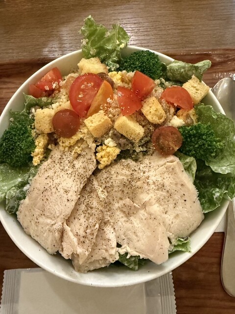 Mr.FARMER Echika表参道 （ミスターファーマー） - 表参道/サラダ | 食べログ