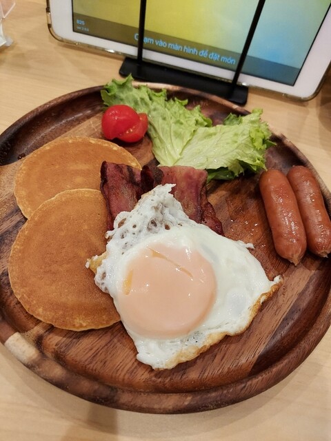 MOTTO CAFE 大阪店 - 心斎橋/カフェ | 食べログ