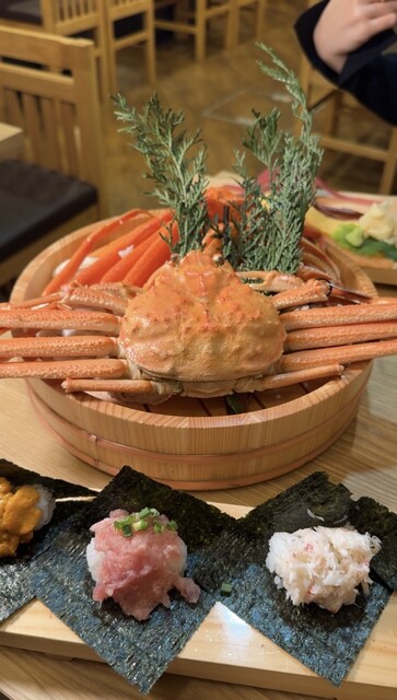 すし酒場 FUJIYAMA TOKYO 新宿東口店のご予約 - 新宿三丁目/寿司 | 食べログ