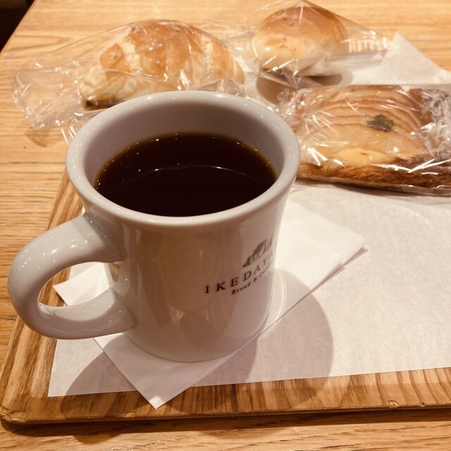 Bread&Coffee IKEDAYAMA 本店 - 五反田/パン | 食べログ