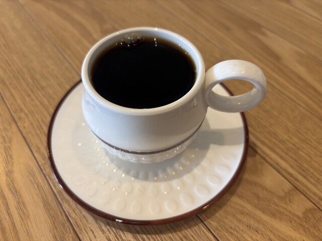 Lester Coffee & Espresso （レスター コーヒー アンド エスプレッソ） - 名護市/カフェ | 食べログ