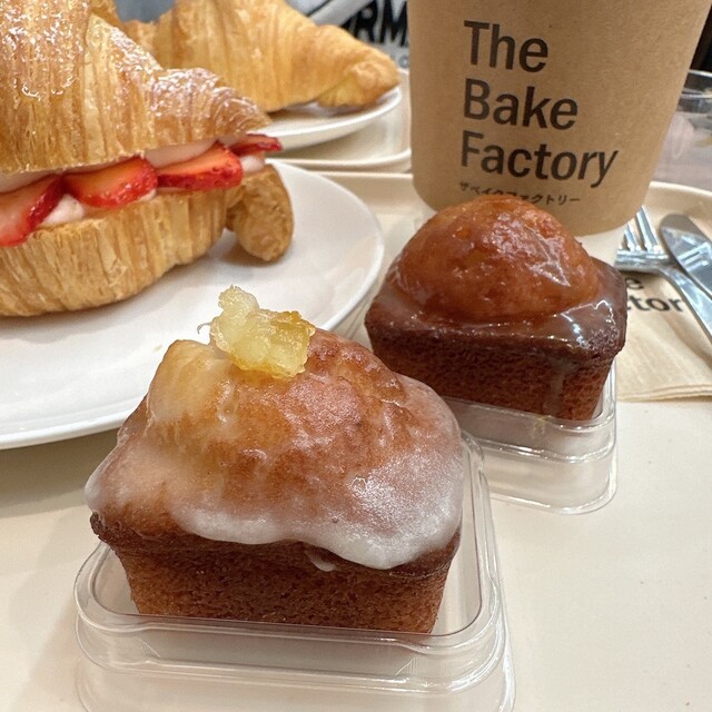 The Bake Factory （ザベイクファクトリー） - 新大久保/カフェ | 食べログ