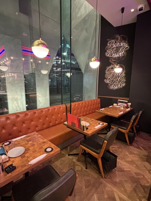 FOREST DINER 札幌店 （フォレスト ダイナー）のご予約 - さっぽろ（札幌市営）/ダイニングバー | 食べログ