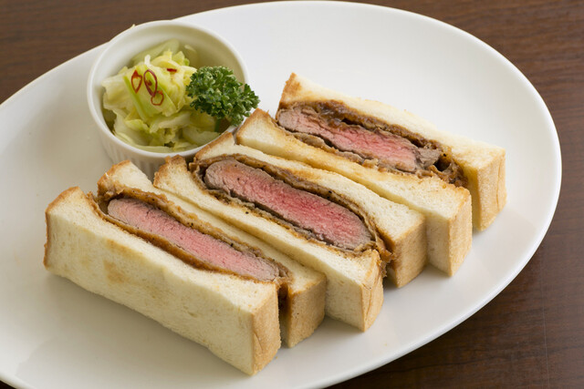 料理写真 2ページ目 : コートレット （Cotelette） - 伏見桃山/洋食 | 食べログ