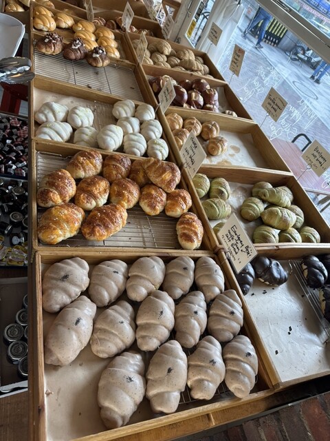 ARTIST BAKERY （아티스트 베이커리） - 仁寺洞 インサドン/パン | 食べログ