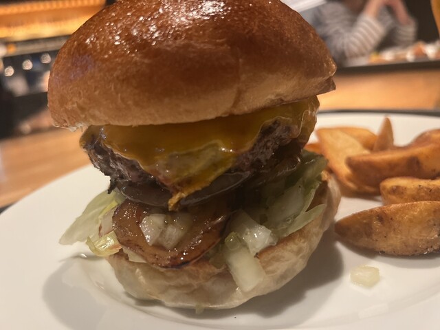 CRITTERS BURGER - 大阪/ハンバーガー | 食べログ