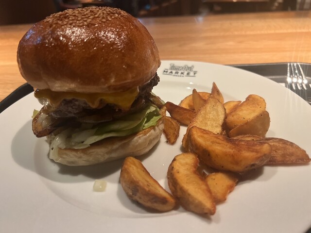 CRITTERS BURGER - 大阪/ハンバーガー | 食べログ