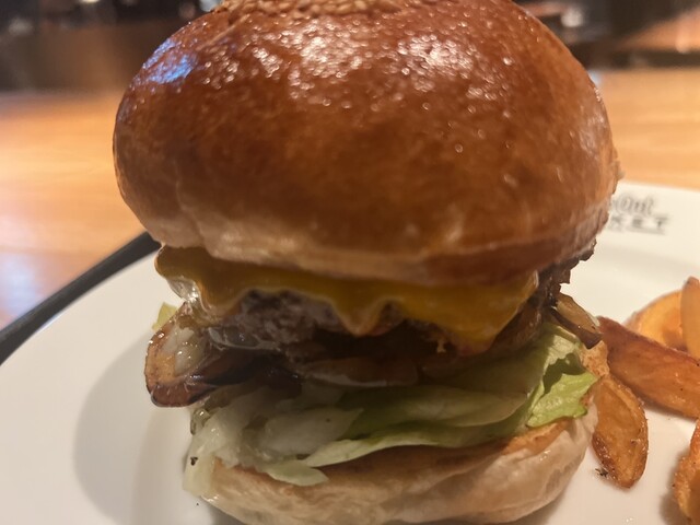 CRITTERS BURGER - 大阪/ハンバーガー | 食べログ