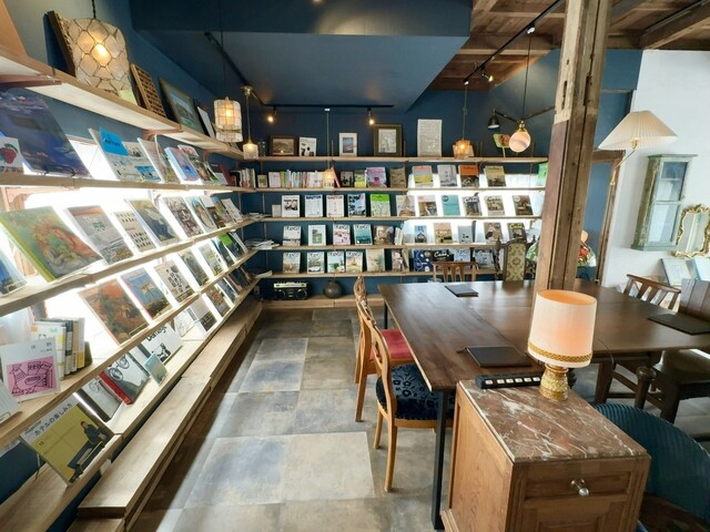 『TOE LIBRARY PARC（トウ ライブラリー パルク）【東京・浅草】〜 カオスでエキゾチックなカフェ 〜』by えこだねこ ...