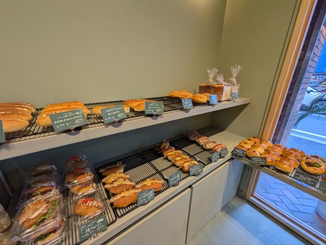 Farm to Bakery バカンス - 神戸三宮（阪神）/パン | 食べログ