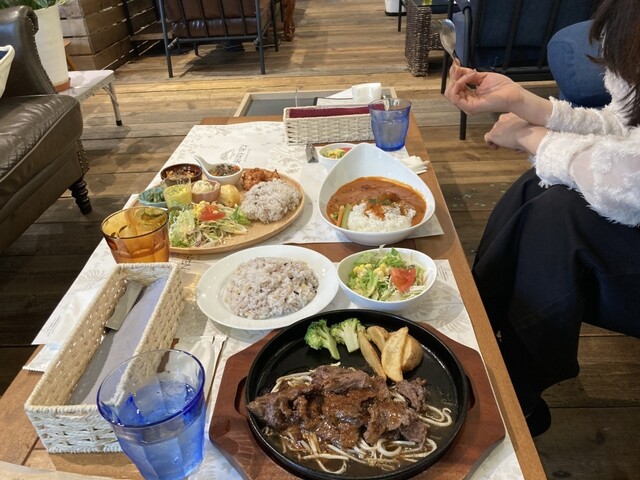 KIBE KITCHEN （キベ キッチン）のご予約 - 絹延橋/カフェ | 食べログ