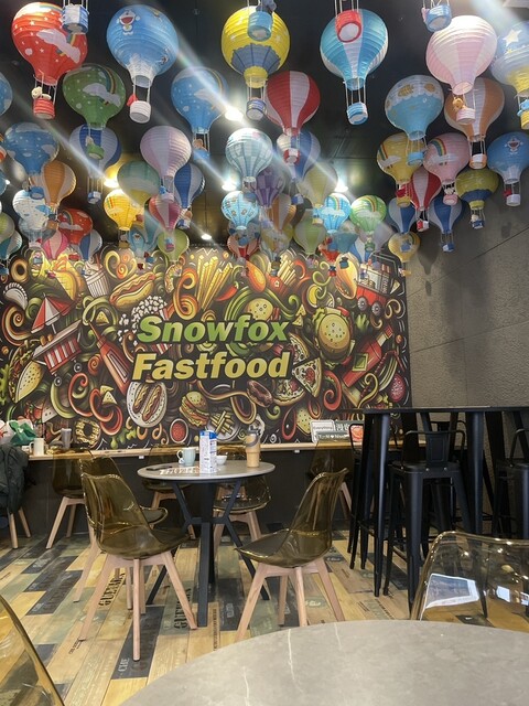 Snowfox Fastfood （スノーフォックス ファストフード） - 倶知安/レストラン | 食べログ