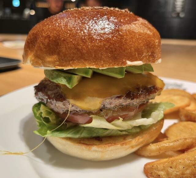 CRITTERS BURGER - 大阪/ハンバーガー | 食べログ