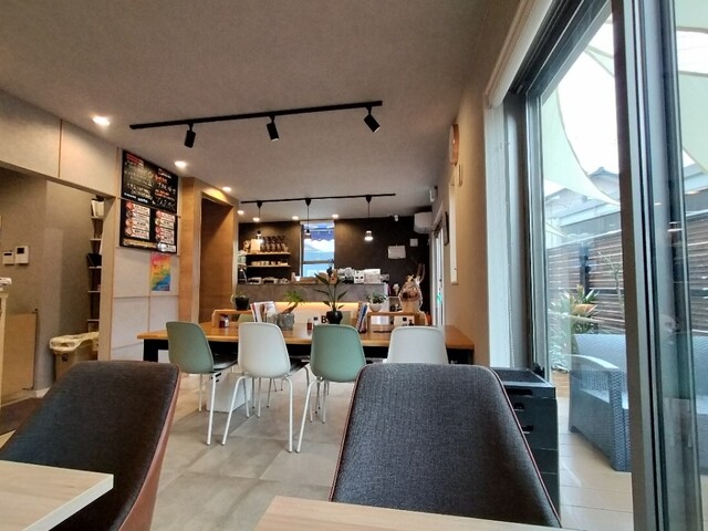 Cafe Bonds （カフェボンズ）のご予約 - 新川橋/カフェ | 食べログ