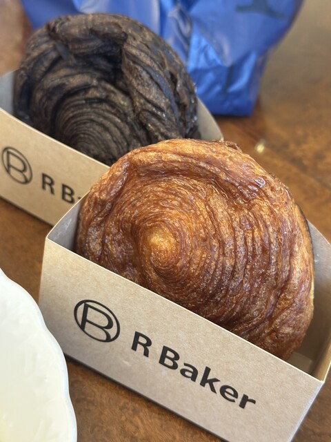 R Baker mini キュービックプラザ新横浜店 - 新横浜/パン | 食べログ