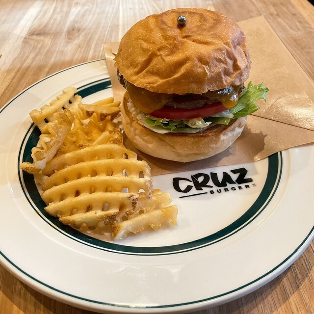 by angela88 : CRUZ BURGERS & CRAFT BEERS （クルズバーガーズ アンド クラフトビア） - 四ツ谷 ...