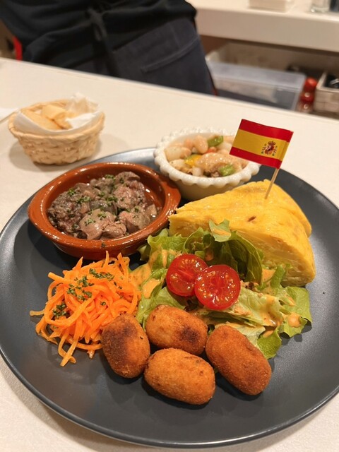 Bar Quintaro “Con cariño”のご予約 - 本町/スペイン料理 | 食べログ