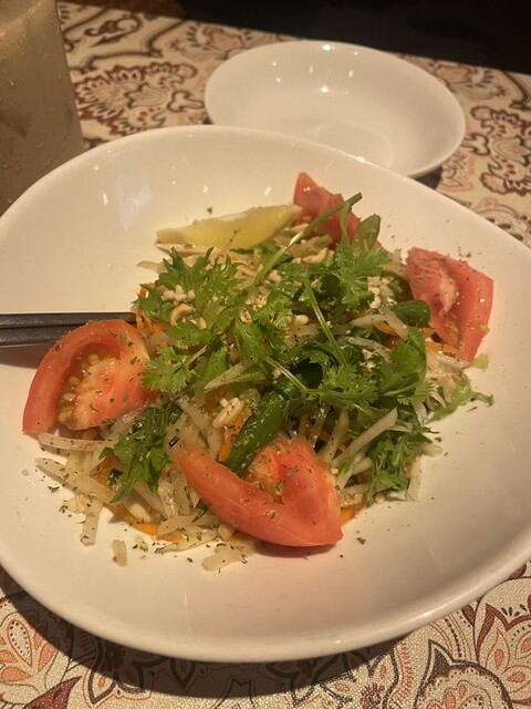 【移転】Bai toong （バイトーン） - 本山/タイ料理 | 食べログ