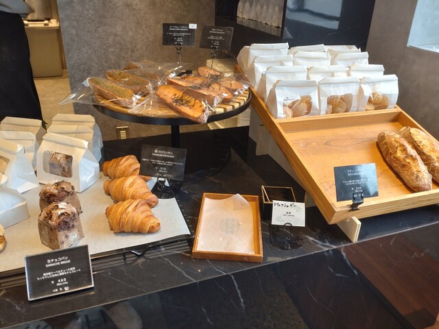 『トリュフ香るパン ～ TRUFFLE ＆ BREAD』by buff-buff : TRUFFLE&BREAD （トリュフアンドブレッド） - 清澄白河/パン [食べログ]