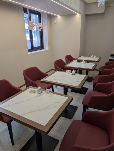 『朝から深夜まで営業する【香港粥】専門店が、オープン♡♡♡』by ゆっきょし : 五千 銀座店 - 東銀座/中華粥 [食べログ]